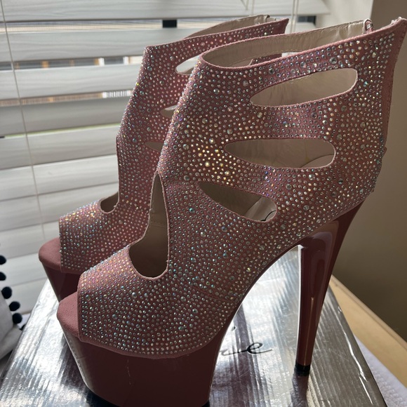 Ellie | Shoes | Ellie Pink Glamorous High Heels | Poshmark